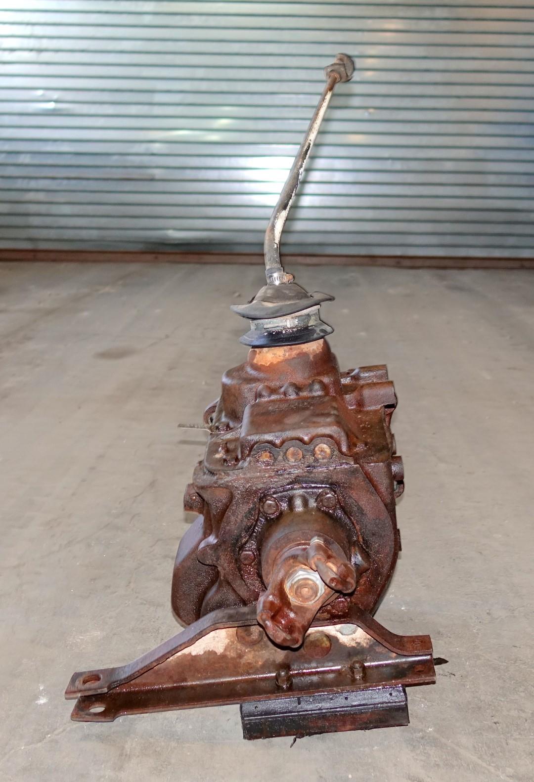 T98 4 Speed Manual Transmission for M715 Kaiser Jeep 1 1/4 Ton